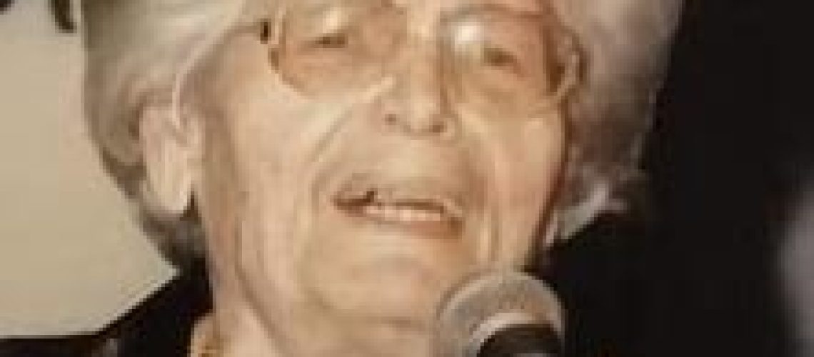 Έφυγε χθες και η Λιδορικιώτισσα τραγουδίστρια Ελένη Λιάπη – ΠΕΡΙΟΔΙΚΟ ΠΑΛΚΟ